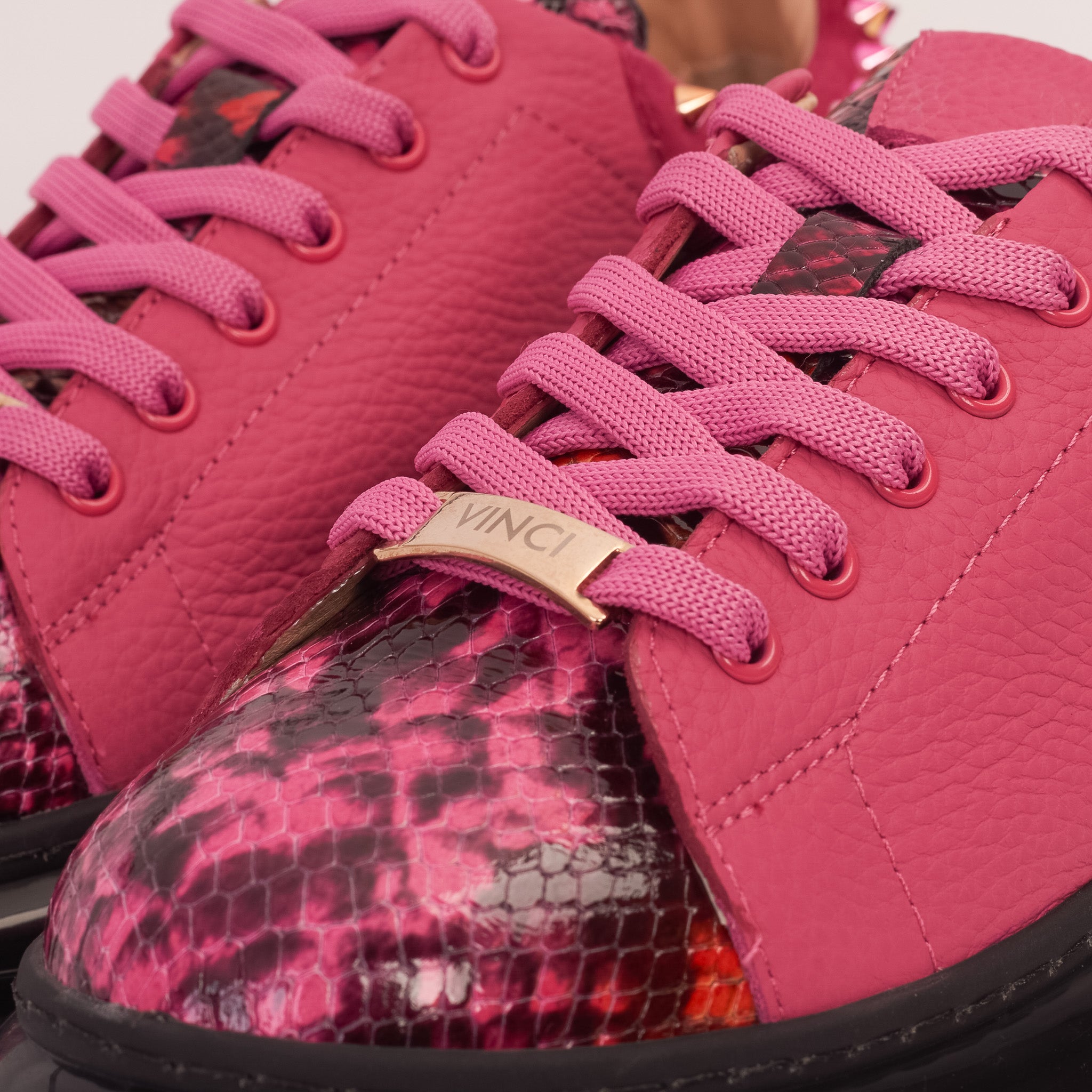 The Venezia Fuchsia Leather Women Sneaker – Vinci Leather Shoes